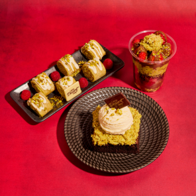 Order Takeaway or Delivery from our Artisanal Menu Willenhall Trailer Little Dessert Shop